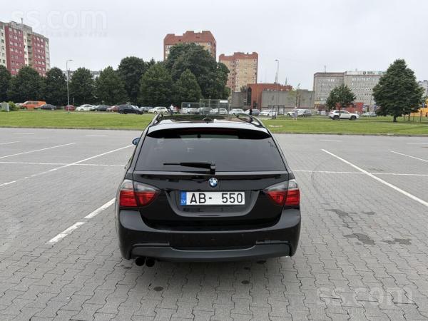 Melns BMW 320 2005 Rīga, ar dzinēja tilpumu 2.00 L un nobraukumu 395 tūkst. km par 3550 €, foto 7 vietnē AUTOMOTO.COM.LV