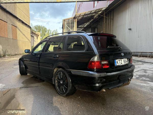 Black BMW 320 2005 in Siauliai, with an engine capacity of 2.00 L and mileage of 395 thousand km for 2300 €, photo 5 on AUTOMOTO.COM.LV