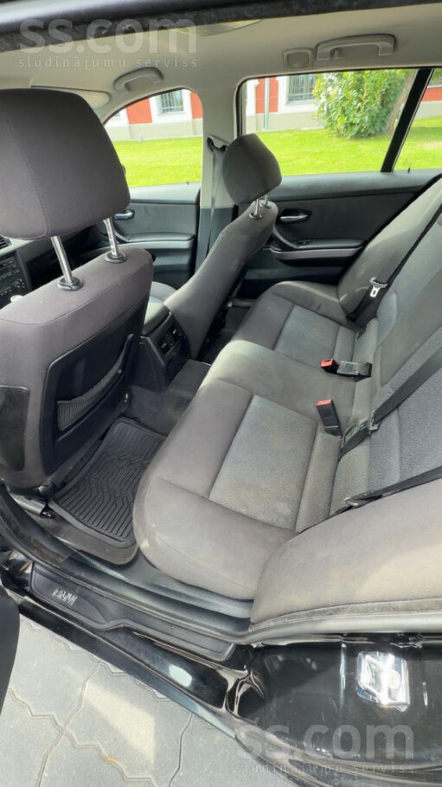 Melns BMW 320 2005 Jelgava, ar dzinēja tilpumu 2.00 L un nobraukumu 430 tūkst. km par 2500 €, foto 7 vietnē AUTOMOTO.COM.LV