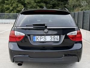 Black BMW 320 2005 in Vilnius, with an engine capacity of 2.00 L and mileage of 415 thousand km for 3500 €, photo 7 on AUTOMOTO.COM.LV