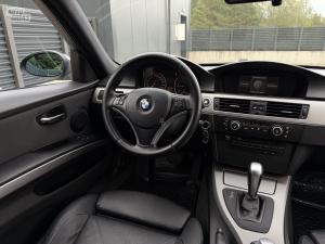 Black BMW 320 2005 in Vilnius, with an engine capacity of 2.00 L and mileage of 415 thousand km for 3500 €, photo 15 on AUTOMOTO.COM.LV