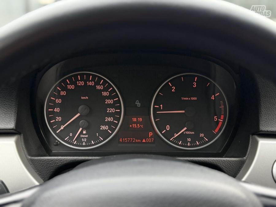 Black BMW 320 2005 in Vilnius, with an engine capacity of 2.00 L and mileage of 415 thousand km for 3500 €, photo 19 on AUTOMOTO.COM.LV
