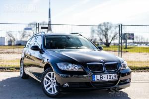 Melns BMW 320 2006 Rīga, ar dzinēja tilpumu 2.00 L un nobraukumu 324 tūkst. km par 1500 €, foto 2 vietnē AUTOMOTO.COM.LV