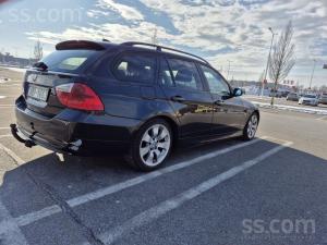 Black BMW 320 2006 in Riga, with an engine capacity of 2.00 L and mileage of 345 thousand km for 3200 €, photo 2 on AUTOMOTO.COM.LV