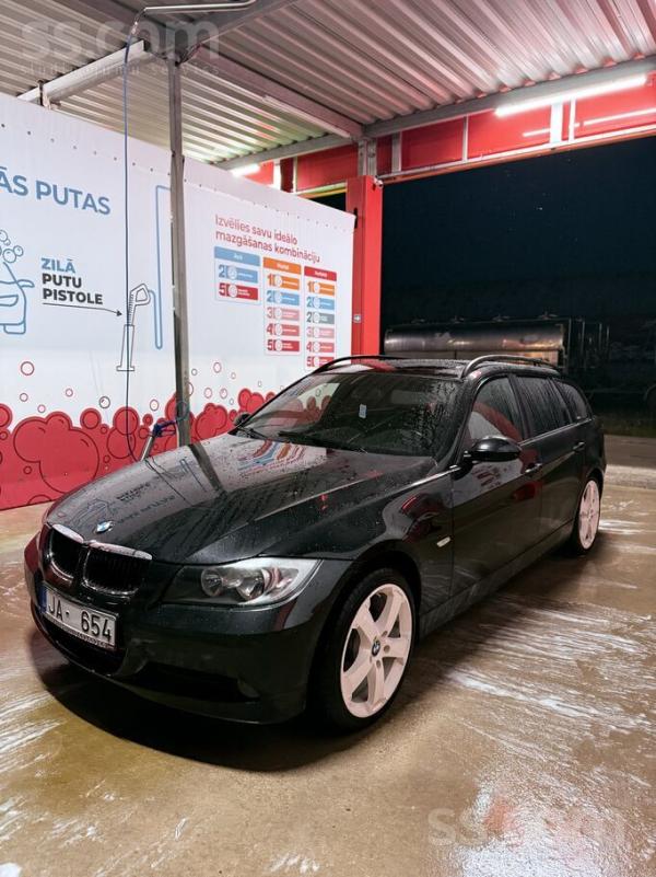 Melns BMW 320 2006 Bauska, ar dzinēja tilpumu 2.00 L un nobraukumu 367 tūkst. km par 2300 €, foto 6 vietnē AUTOMOTO.COM.LV