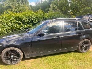 Melns BMW 320 2006 Rīga, ar dzinēja tilpumu 2.00 L un nobraukumu 427 tūkst. km par 3000 €, foto 2 vietnē AUTOMOTO.COM.LV