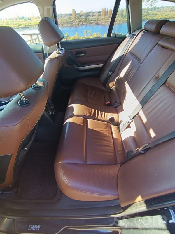 Melns BMW 320 2006 Rēzekne, ar dzinēja tilpumu 2.00 L un nobraukumu 430 tūkst. km par 3800 €, foto 6 vietnē AUTOMOTO.COM.LV