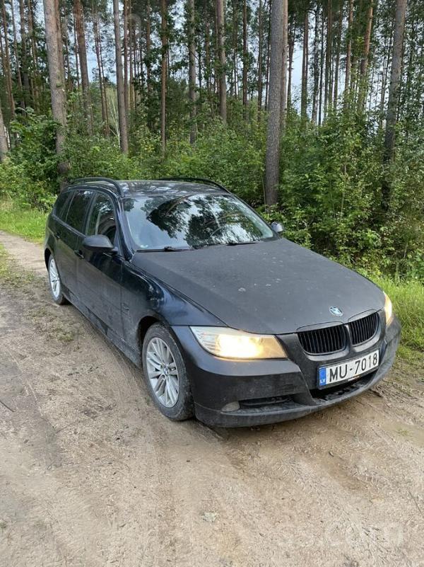 Melns BMW 320 2006 Jelgava, ar dzinēja tilpumu 2.00 L un nobraukumu 340 tūkst. km par 1644 €, foto 2 vietnē AUTOMOTO.COM.LV