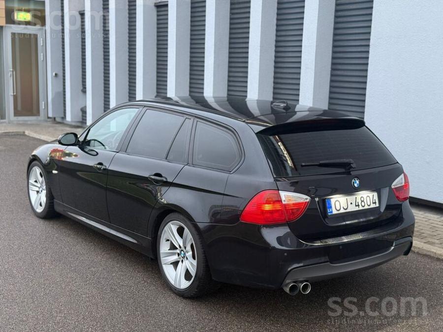 Melns BMW 320 2006 Rīga, ar dzinēja tilpumu 2.00 L un nobraukumu 0 tūkst. km par 4600 €, foto 4 vietnē AUTOMOTO.COM.LV
