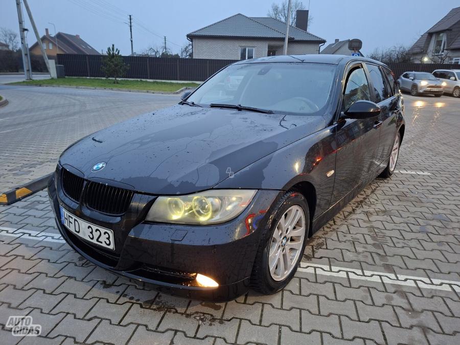 Black BMW 320 2006 in Kretinga, with an engine capacity of 2.00 L and mileage of 440 thousand km for 2350 €, photo 1 on AUTOMOTO.COM.LV