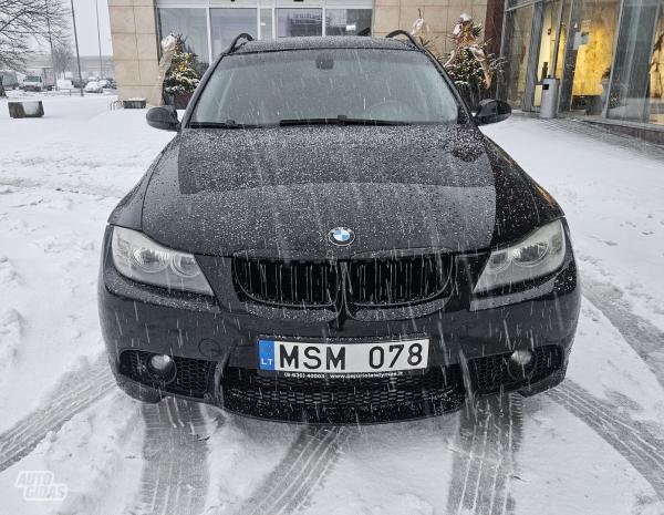 Black BMW 320 2006 in Klaipeda, with an engine capacity of 2.00 L and mileage of 388 thousand km for 2890 €, photo 2 on AUTOMOTO.COM.LV
