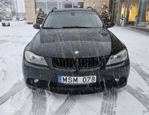 Black BMW 320 2006 in Klaipeda, with an engine capacity of 2.00 L and mileage of 388 thousand km for 2890 €, photo 2 on AUTOMOTO.COM.LV