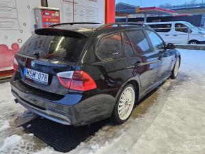 Black BMW 320 2006 in Klaipeda, with an engine capacity of 2.00 L and mileage of 388 thousand km for 2890 €, photo 8 on AUTOMOTO.COM.LV