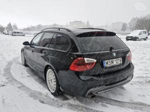 Black BMW 320 2006 in Klaipeda, with an engine capacity of 2.00 L and mileage of 388 thousand km for 2890 €, photo 10 on AUTOMOTO.COM.LV