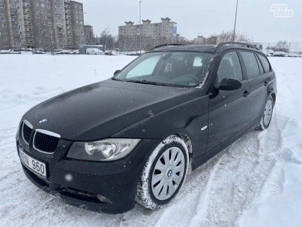 Melns BMW 320 2006 Kauņa, ar dzinēja tilpumu 2.00 L un nobraukumu 350 tūkst. km par 2650 €, foto 1 vietnē AUTOMOTO.COM.LV