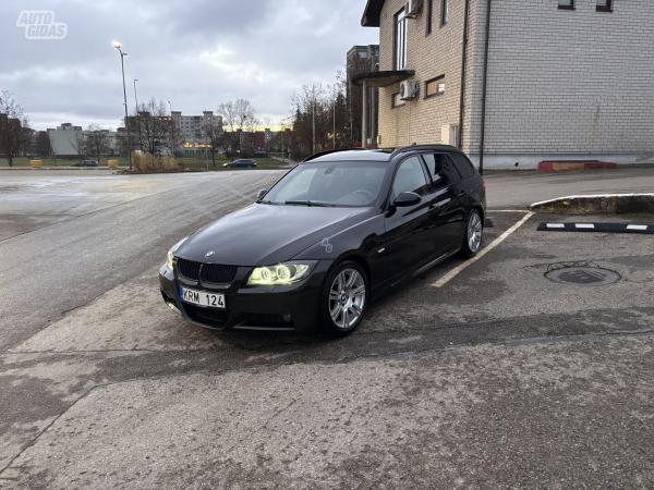 Black BMW 320 2006 in Kaunas, with an engine capacity of 2.00 L and mileage of 334 thousand km for 3650 €, photo 1 on AUTOMOTO.COM.LV