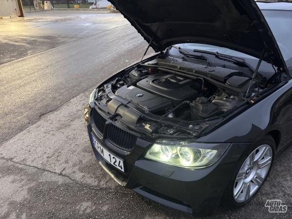 Black BMW 320 2006 in Kaunas, with an engine capacity of 2.00 L and mileage of 334 thousand km for 3650 €, photo 6 on AUTOMOTO.COM.LV