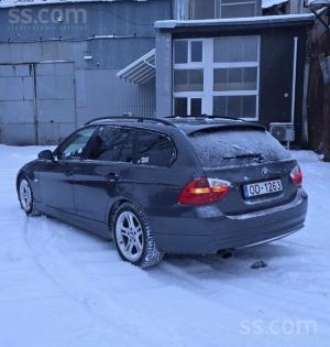 Melns BMW 320 2006 Rēzekne, ar dzinēja tilpumu 2.00 L un nobraukumu 398 tūkst. km par 2550 €, foto 3 vietnē AUTOMOTO.COM.LV