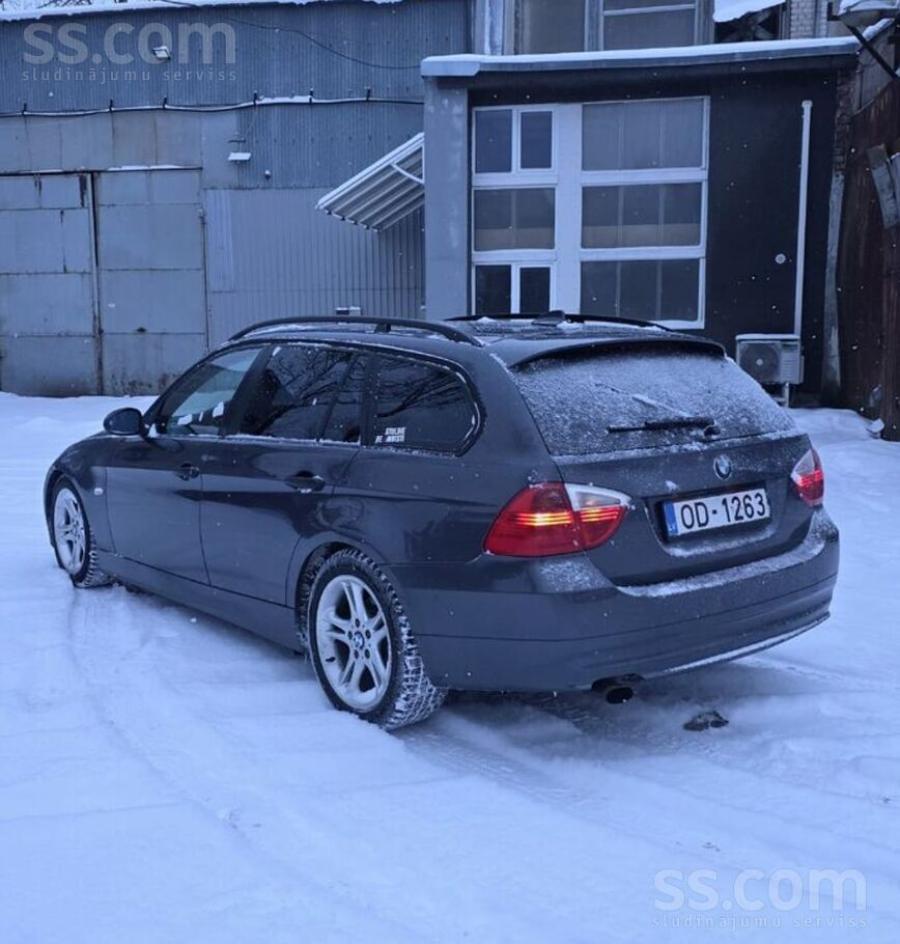 Melns BMW 320 2006 Rēzekne, ar dzinēja tilpumu 2.00 L un nobraukumu 398 tūkst. km par 2550 €, foto 3 vietnē AUTOMOTO.COM.LV