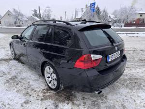 Melns BMW 320 2006 Marijampole, ar dzinēja tilpumu 2.00 L un nobraukumu 307 tūkst. km par 3750 €, foto 4 vietnē AUTOMOTO.COM.LV