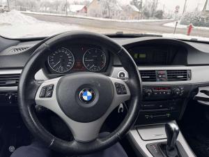 Melns BMW 320 2006 Marijampole, ar dzinēja tilpumu 2.00 L un nobraukumu 307 tūkst. km par 3750 €, foto 6 vietnē AUTOMOTO.COM.LV