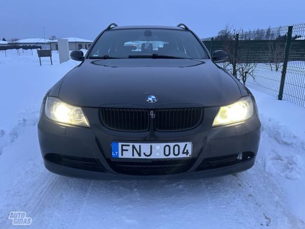 Melns BMW 320 2006 Klaipėda, ar dzinēja tilpumu 2.00 L un nobraukumu 470 tūkst. km par 2999 €, foto 2 vietnē AUTOMOTO.COM.LV