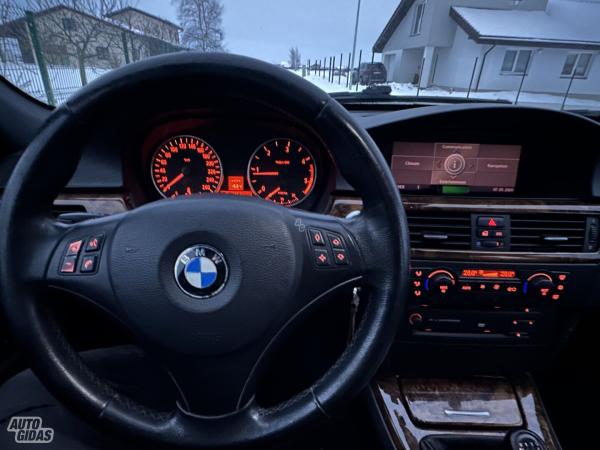 Melns BMW 320 2006 Klaipėda, ar dzinēja tilpumu 2.00 L un nobraukumu 470 tūkst. km par 2999 €, foto 9 vietnē AUTOMOTO.COM.LV