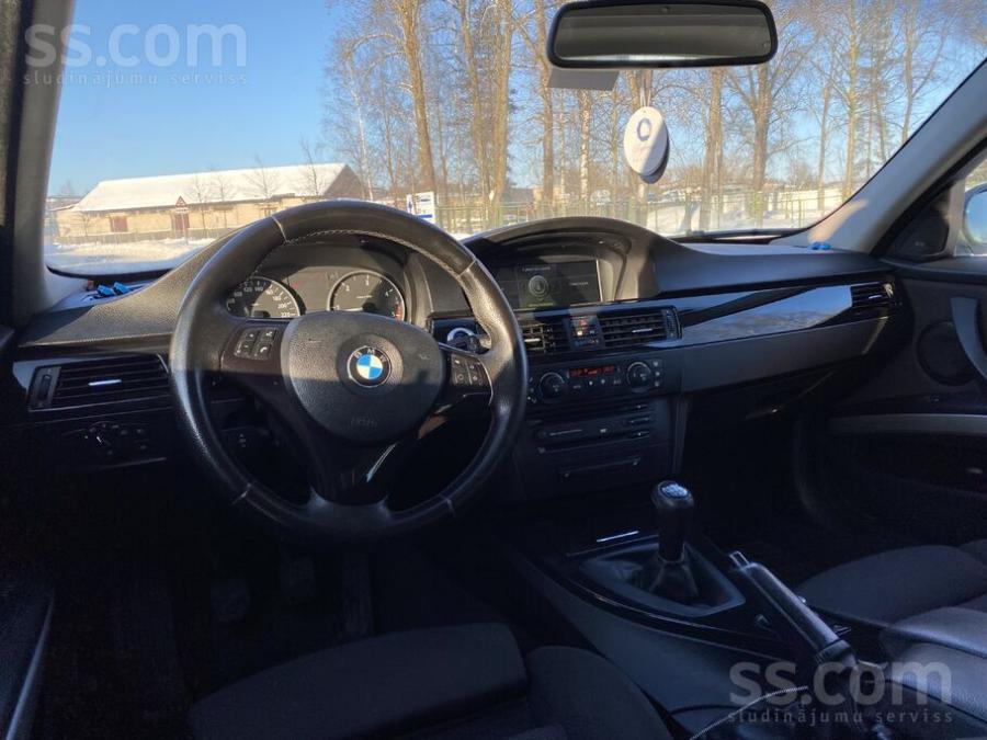 Black BMW 320 2006 in Daugavpils, with an engine capacity of 2.00 L and mileage of 358 thousand km for 3200 €, photo 8 on AUTOMOTO.COM.LV