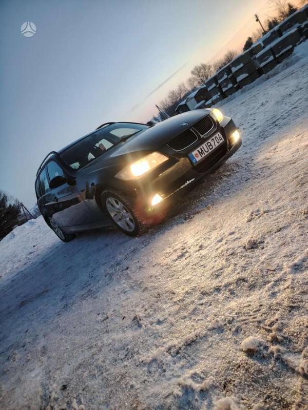 Melns BMW 320 2006 Utena, ar dzinēja tilpumu 2.00 L un nobraukumu 40 tūkst. km par 2400 €, foto 8 vietnē AUTOMOTO.COM.LV