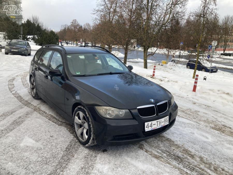 Melns BMW 320 2006 Viļņa, ar dzinēja tilpumu 2.00 L un nobraukumu 395 tūkst. km par 2399 €, foto 1 vietnē AUTOMOTO.COM.LV