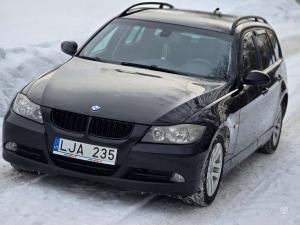 Melns BMW 320 2006 Radviliškis, ar dzinēja tilpumu 2.00 L un nobraukumu 400 tūkst. km par 2750 €, foto  vietnē AUTOMOTO.COM.LV