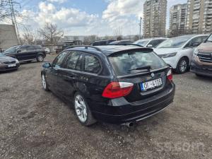Black BMW 320 2006 in Riga, with an engine capacity of 2.00 L and mileage of 267 thousand km for 2690 €, photo 8 on AUTOMOTO.COM.LV