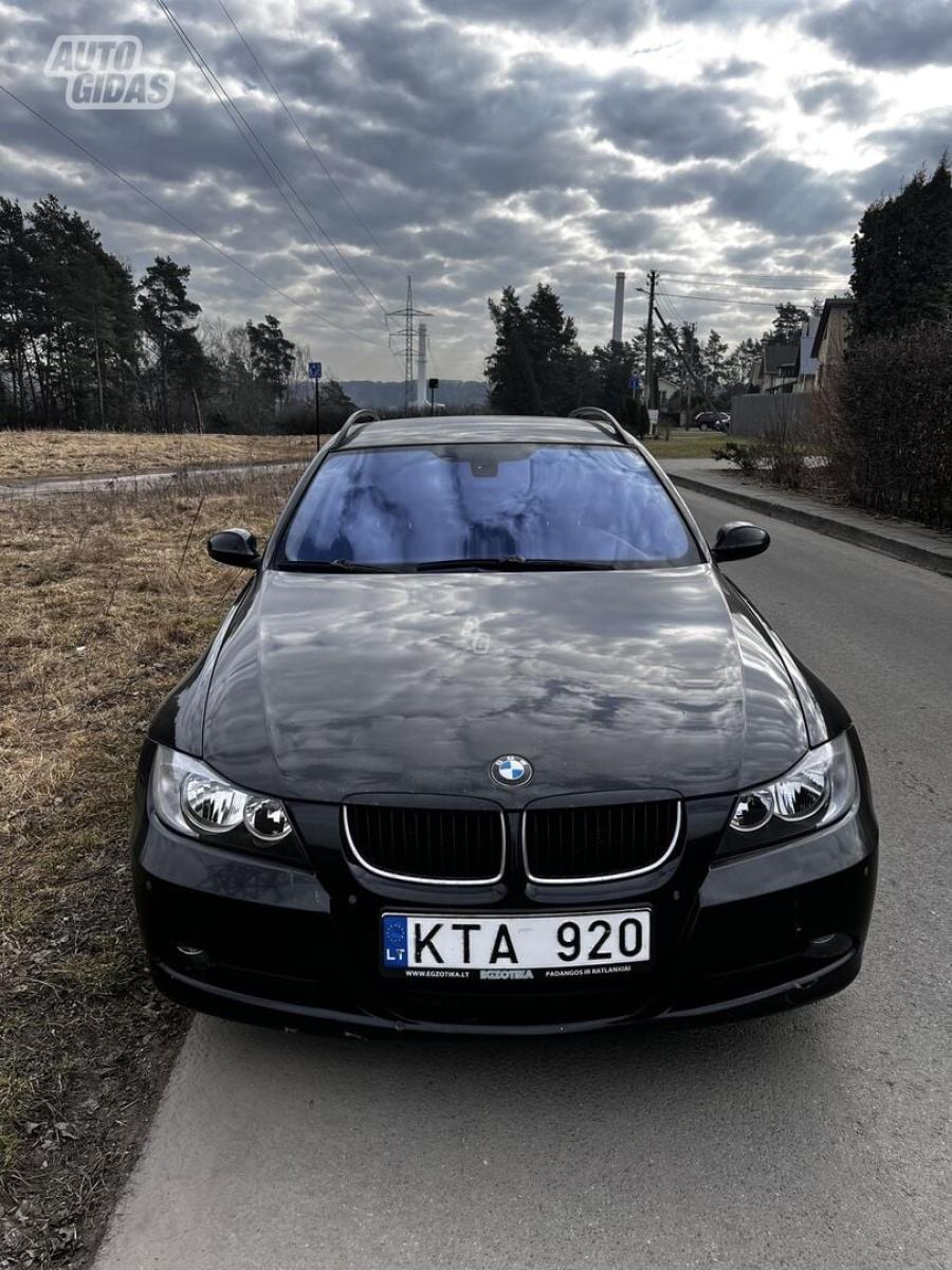 Black BMW 320 2006 in Vilnius, with an engine capacity of 2.00 L and mileage of 442 thousand km for 2200 €, photo 8 on AUTOMOTO.COM.LV