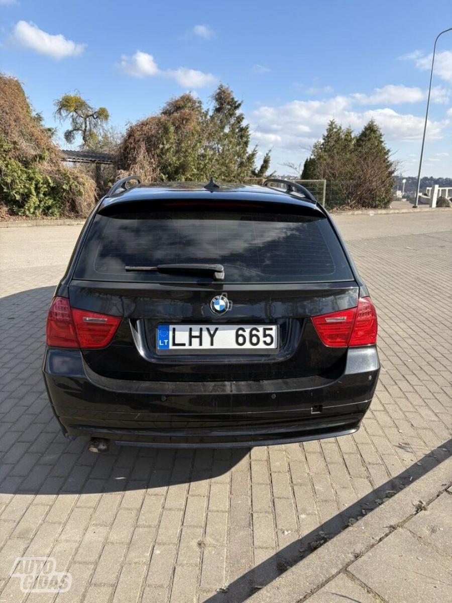 Black BMW 320 2006 in Kaunas, with an engine capacity of 2.00 L and mileage of 470 thousand km for 3199 €, photo 3 on AUTOMOTO.COM.LV