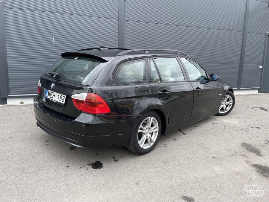Black BMW 320 2006 in Alytus, with an engine capacity of 2.00 L and mileage of 400 thousand km for 2590 €, photo 4 on AUTOMOTO.COM.LV
