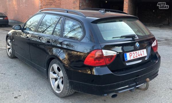Melns BMW 320 2006 Viļņa, ar dzinēja tilpumu 2.00 L un nobraukumu 395 tūkst. km par 1999 €, foto 3 vietnē AUTOMOTO.COM.LV