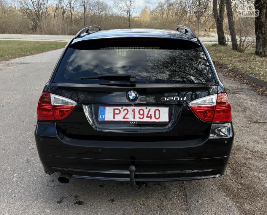 Black BMW 320 2006 in Taurage, with an engine capacity of 2.00 L and mileage of 319 thousand km for 2799 €, photo 11 on AUTOMOTO.COM.LV