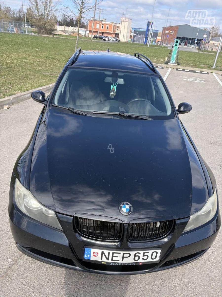Melns BMW 320 2006 Kauņa, ar dzinēja tilpumu 2.00 L un nobraukumu 283 tūkst. km par 2700 €, foto 8 vietnē AUTOMOTO.COM.LV