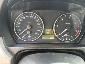Melns BMW 320 2006 Kauņa, ar dzinēja tilpumu 2.00 L un nobraukumu 283 tūkst. km par 2700 €, foto 16 vietnē AUTOMOTO.COM.LV