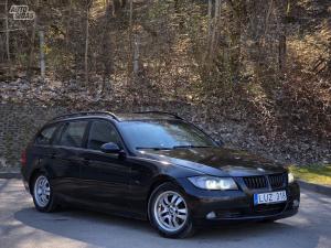 Black BMW 320 2006 in Alytus, with an engine capacity of 2.00 L and mileage of 345 thousand km for 3400 €, photo 3 on AUTOMOTO.COM.LV