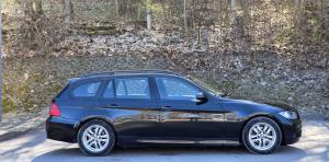Black BMW 320 2006 in Alytus, with an engine capacity of 2.00 L and mileage of 345 thousand km for 3400 €, photo 6 on AUTOMOTO.COM.LV