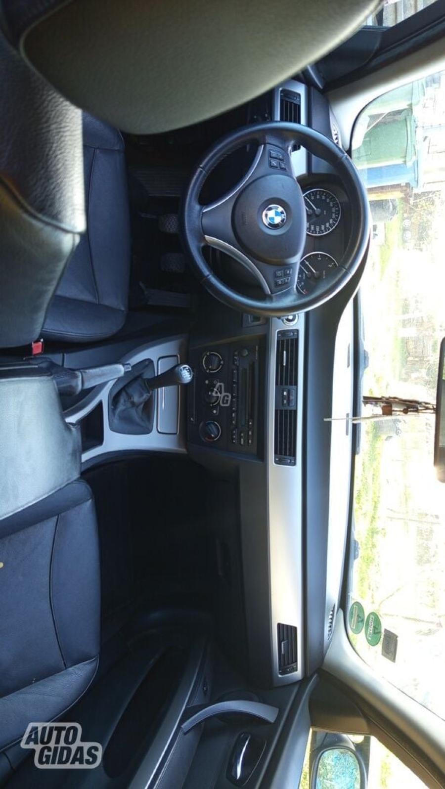 Black BMW 320 2006 in Kaunas, with an engine capacity of 2.00 L and mileage of 415 thousand km for 2200 €, photo 3 on AUTOMOTO.COM.LV