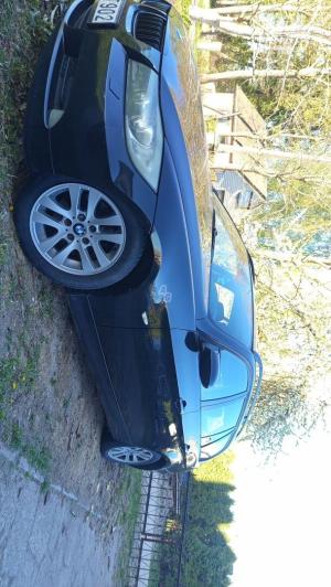 Black BMW 320 2006 in Kaunas, with an engine capacity of 2.00 L and mileage of 415 thousand km for 2200 €, photo 4 on AUTOMOTO.COM.LV