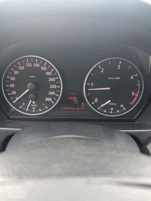 Melns BMW 320 2006 Panevēža, ar dzinēja tilpumu 2.00 L un nobraukumu 229 tūkst. km par 3000 €, foto 9 vietnē AUTOMOTO.COM.LV