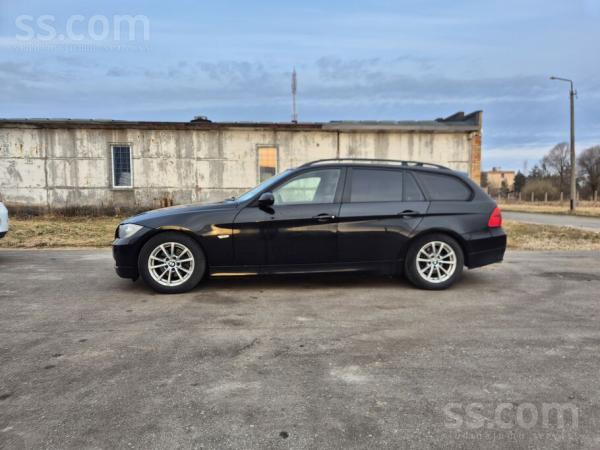 Melns BMW 320 2006 Ogre, ar dzinēja tilpumu 2.00 L un nobraukumu 332 tūkst. km par 4000 €, foto 3 vietnē AUTOMOTO.COM.LV