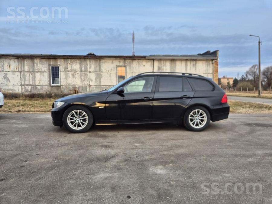 Black BMW 320 2006 in Ogre, with an engine capacity of 2.00 L and mileage of 332 thousand km for 4000 €, photo 4 on AUTOMOTO.COM.LV