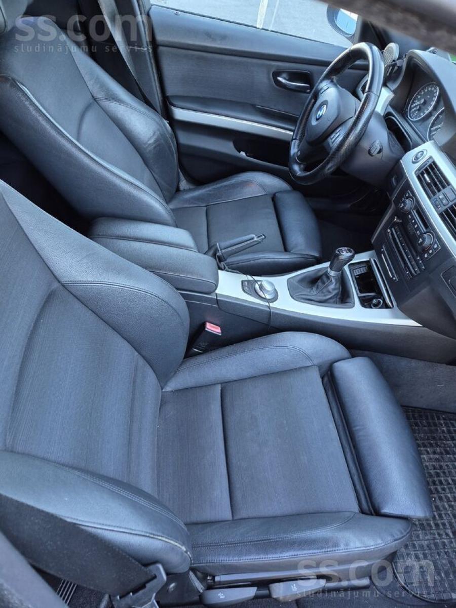 Black BMW 320 2006 in Ogre, with an engine capacity of 2.00 L and mileage of 332 thousand km for 4000 €, photo 9 on AUTOMOTO.COM.LV