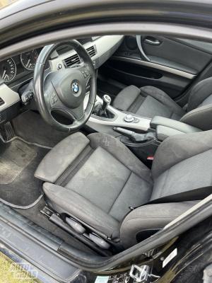 Black BMW 320 2006 in Varena, with an engine capacity of 2.00 L and mileage of 244 thousand km for 2500 €, photo 9 on AUTOMOTO.COM.LV
