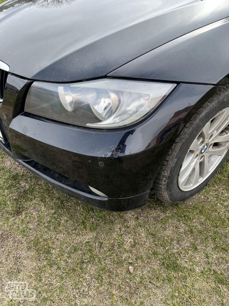 Black BMW 320 2006 in Varena, with an engine capacity of 2.00 L and mileage of 244 thousand km for 2500 €, photo 25 on AUTOMOTO.COM.LV
