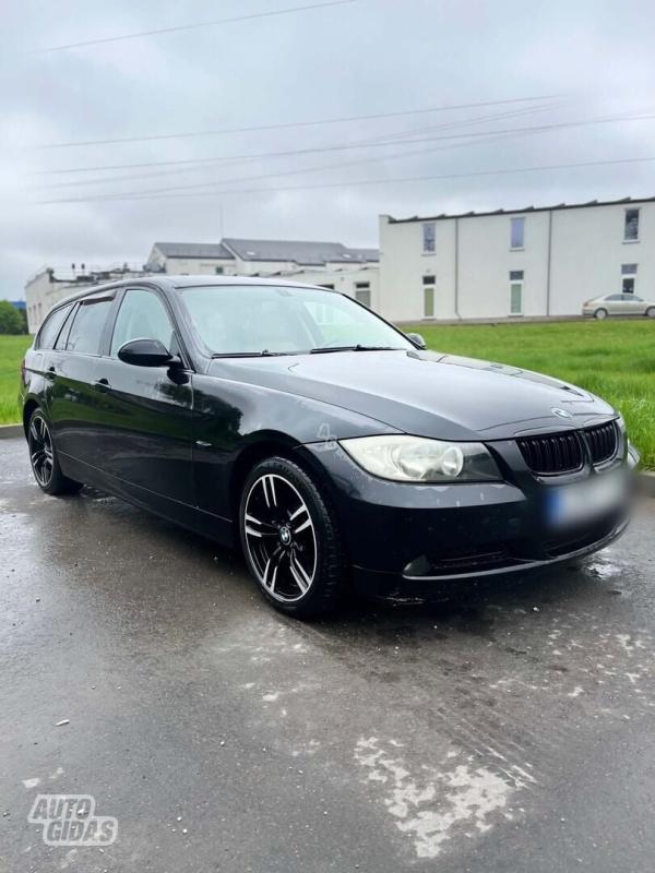 Melns BMW 320 2006 Jonava, ar dzinēja tilpumu 2.00 L un nobraukumu 381 tūkst. km par 3750 €, foto 1 vietnē AUTOMOTO.COM.LV
